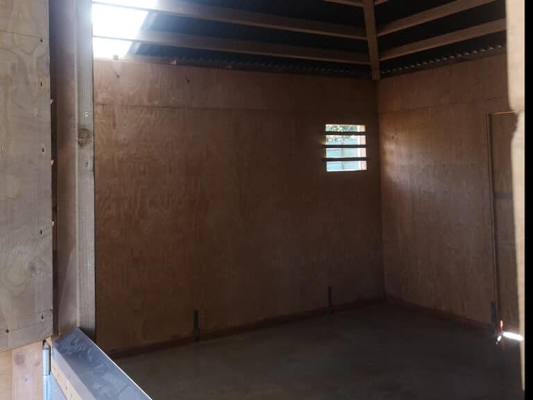 Foaling Box - Prime Stables