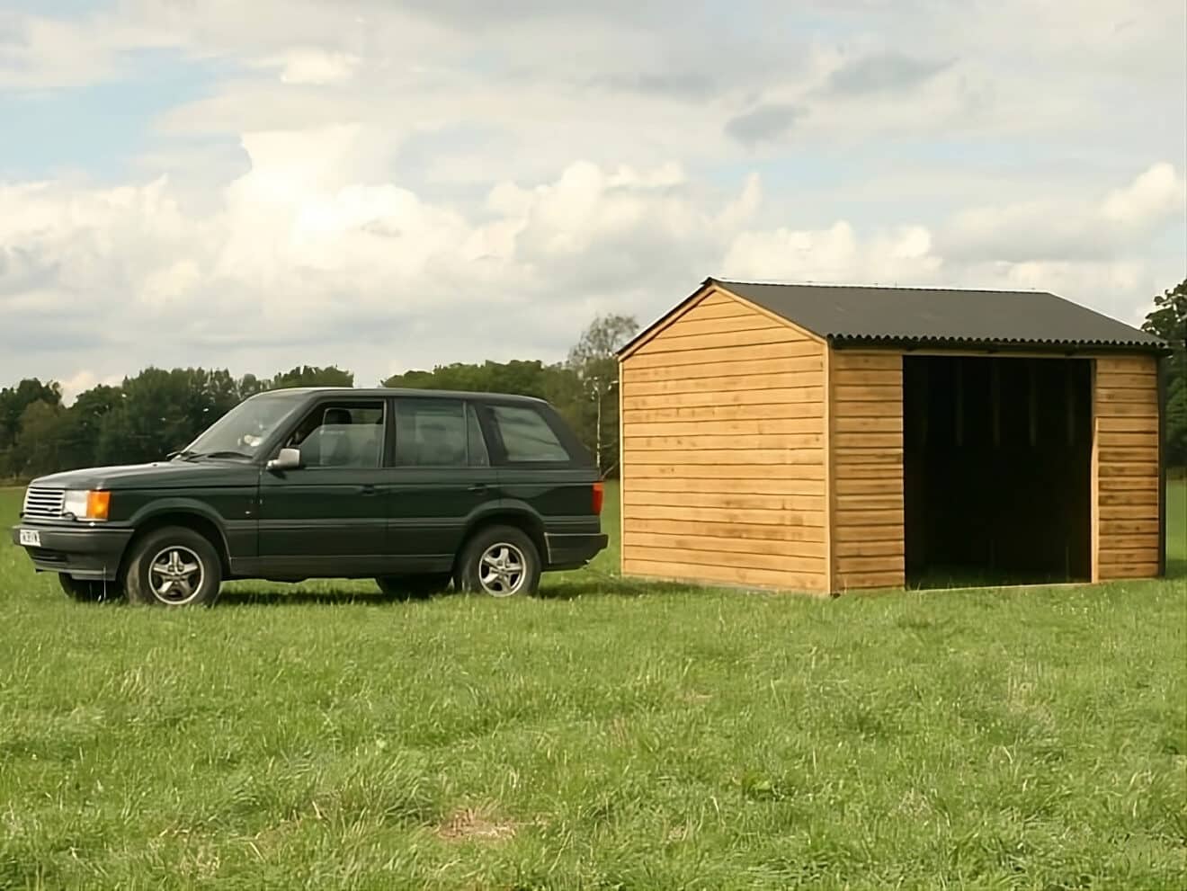 Bespoke Mobile Field Shelters | Made Sustainably in the UK