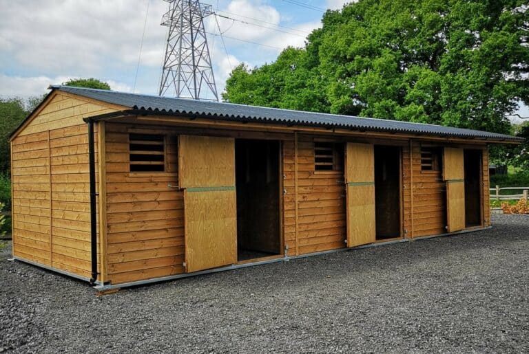 Triple Mobile Stables - Prime Stables